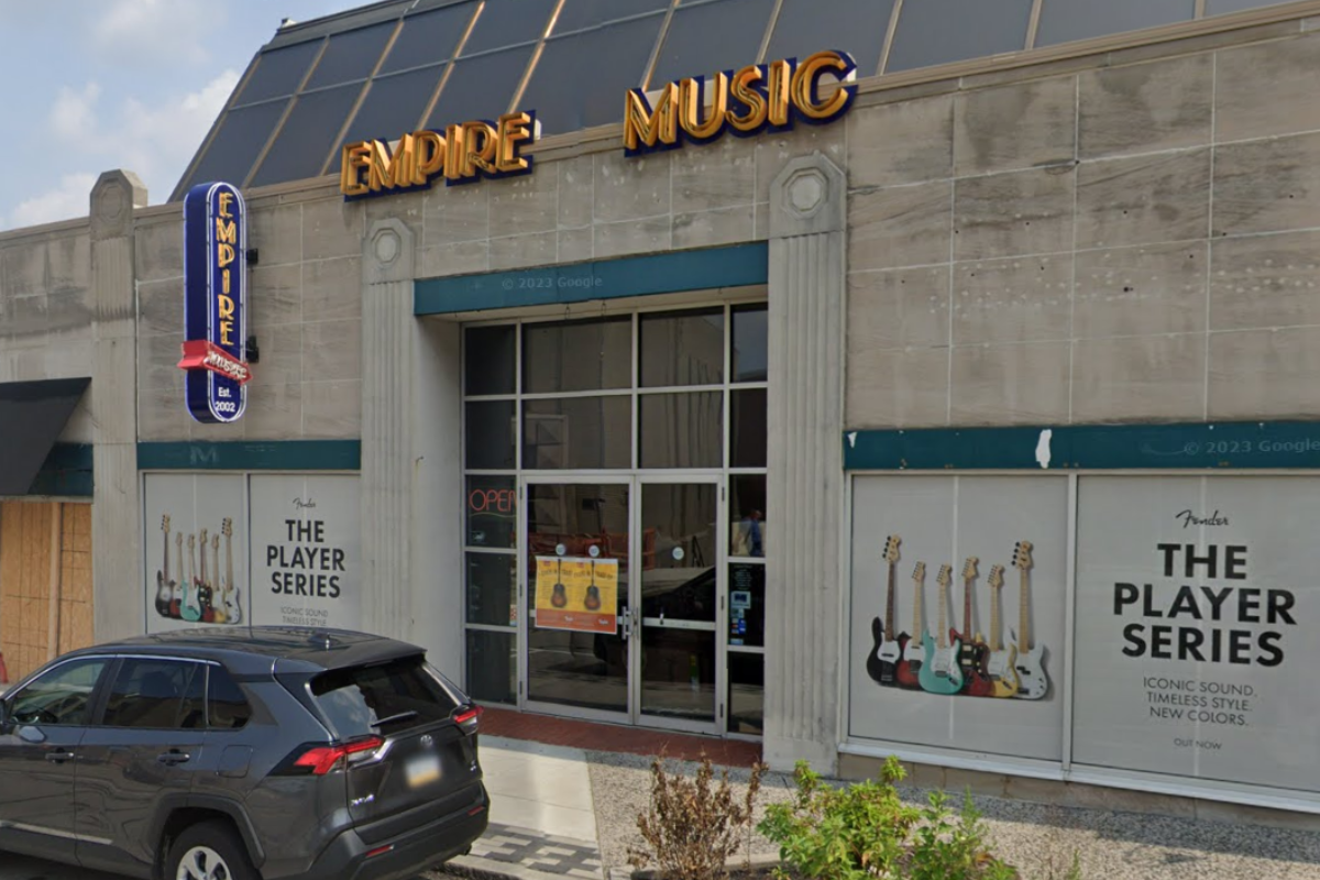 Brazen Theft at Mt. Lebanon Music Shop: Thieves Steal High-Value