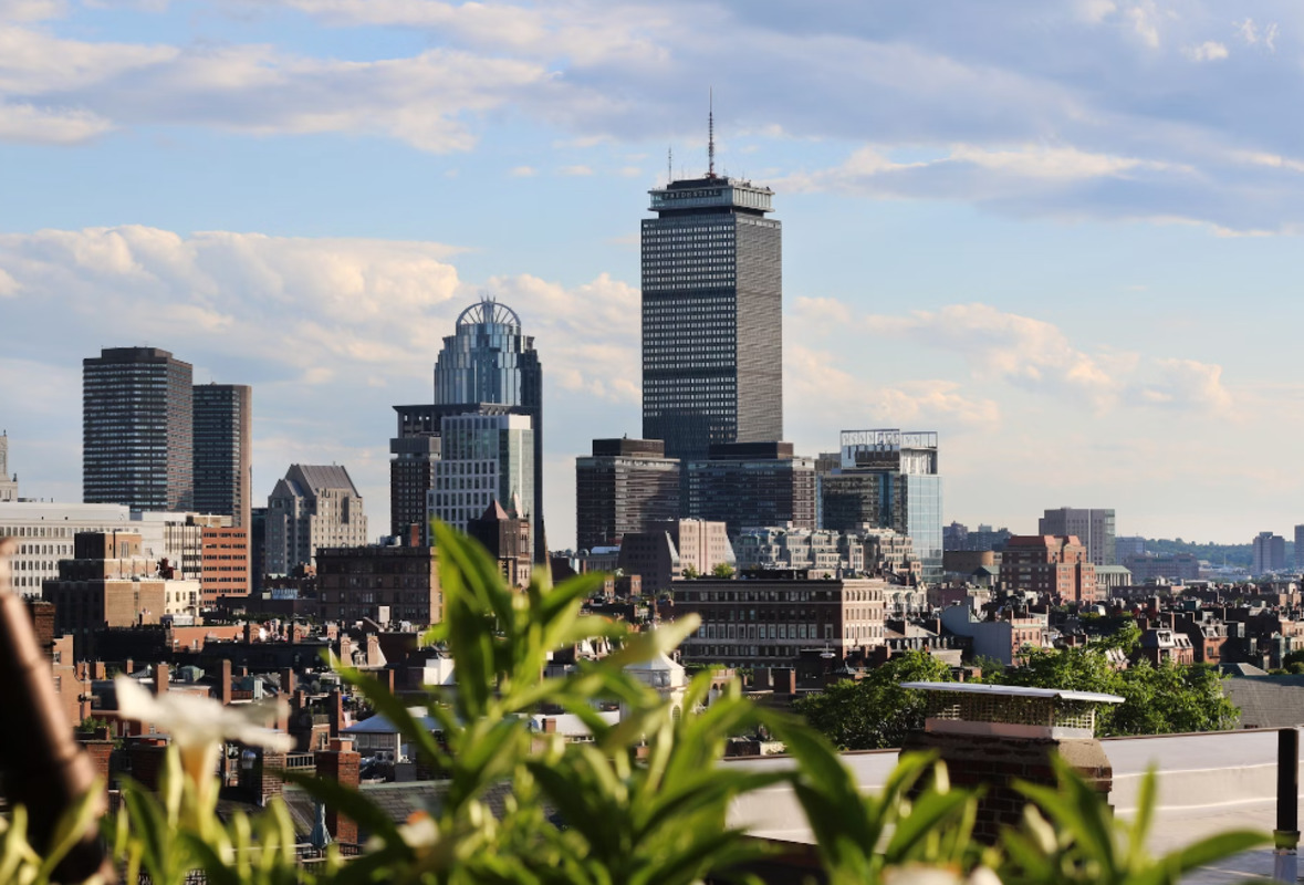 Bright and Sunny Week Ahead for Boston, with Showers Possible Near