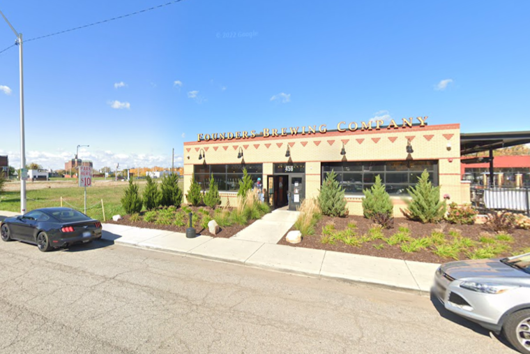 Elephant & Co. Ignites Detroit Pizza Scene with Grand Opening in