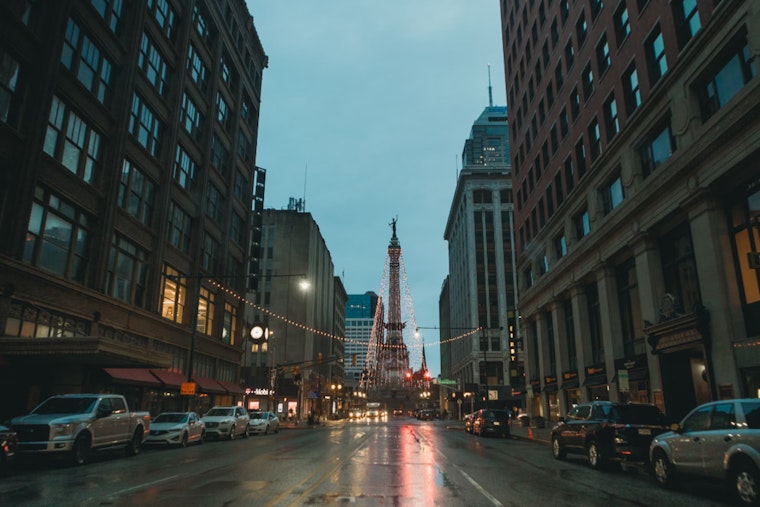 Indianapolis Forecast, Sunshine with Thunderstorm Risks and Elevated