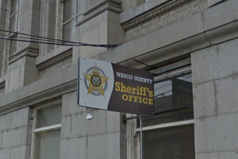 Looting Threatens Evacuated Homes in Wasco County as Larch Creek Fire