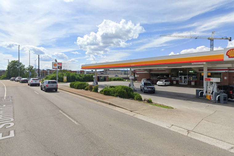 Man Charged with Aggravated Assault Following Knoxville Shell Store