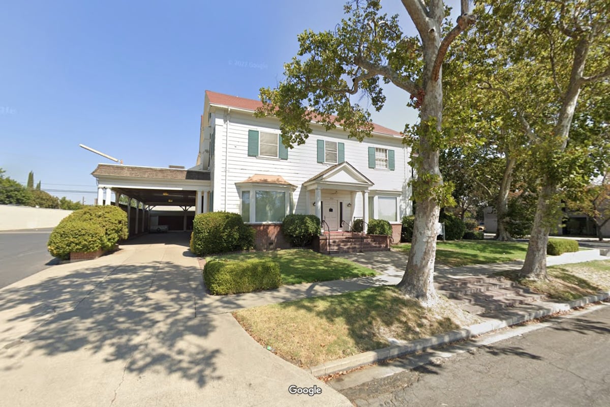 Modesto Police Issue Traffic Alert due to Downtown Structure Fire at