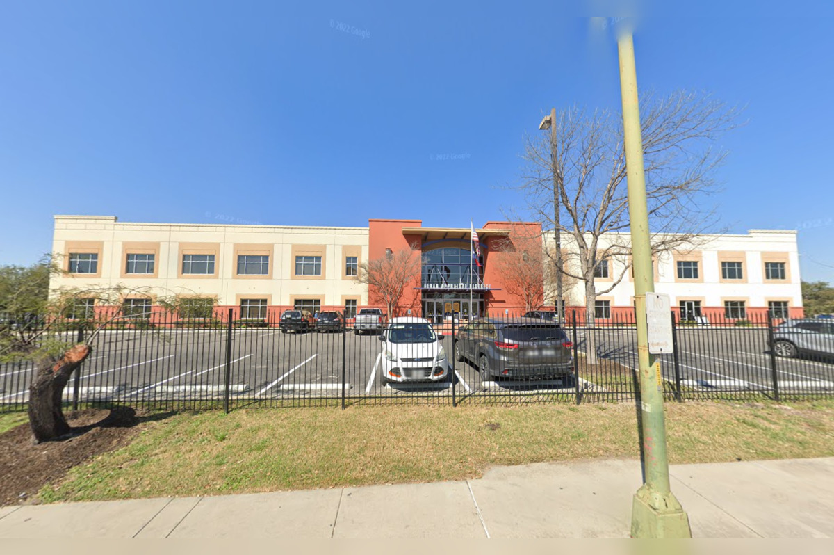 Newly Elected Bexar Appraisal District Members Take Oath, Pledge