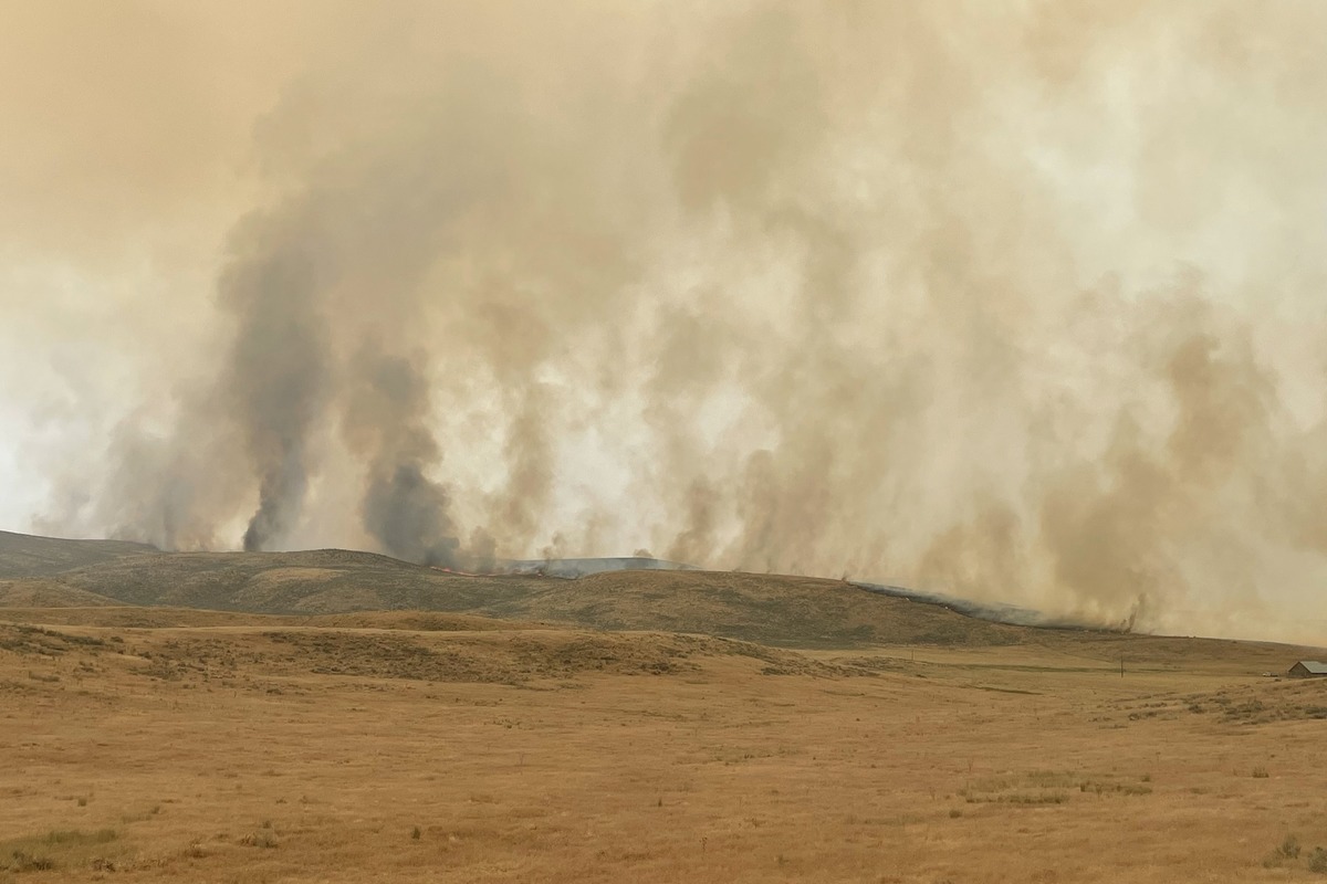 Oregon Governor Declares Emergency as Durkee Fire Rages in Baker