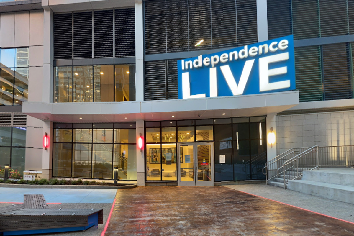 Philadelphia Phillies Team Up with Independence Blue Cross for Jersey