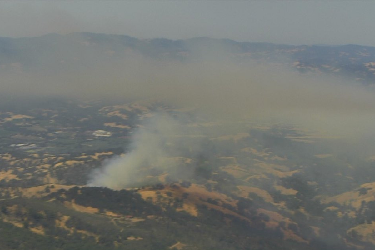 Quick Response by CAL FIRE LNU Contains #PocketFire Near Geyserville