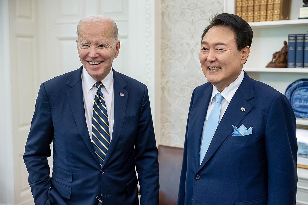 South Korean President Yoon Suk Yeol Visits Hawaii, Sets Stage for