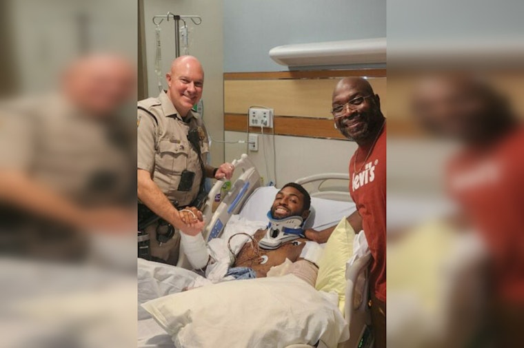 Tempe Civilians and AZDPS Trooper Save Injured Motorcyclist on U.S. 60