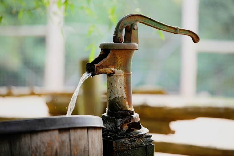 DeKalb County Crews Successfully Repair Broken Water Main on Clairmont