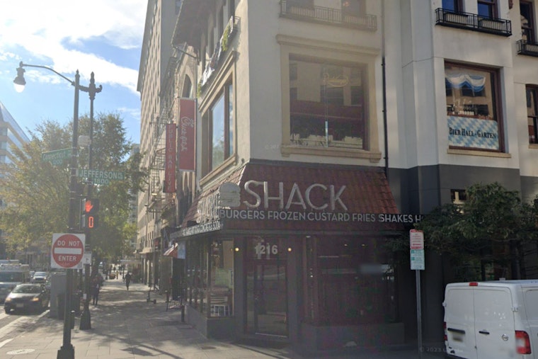 Duo Brutally Attacked at DC Shake Shack Over Kiss, Hate Crime