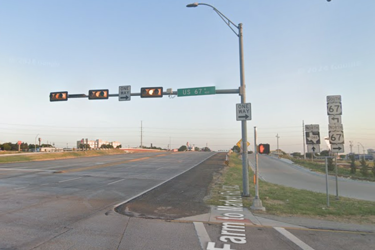 Fatal Accident on Hwy 67: Woman Struck and Killed in Duncanville,