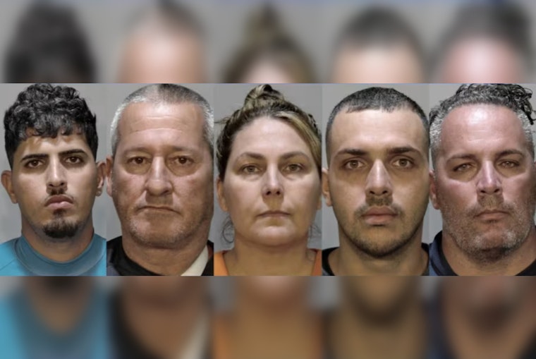 Five Suspects Arrested in Florida Keys for Allegedly Smuggling 20
