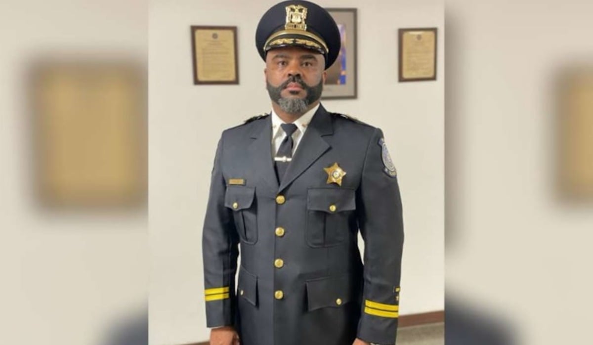 Former Robbins Police Chief Carl Scott Indicted on Battery and