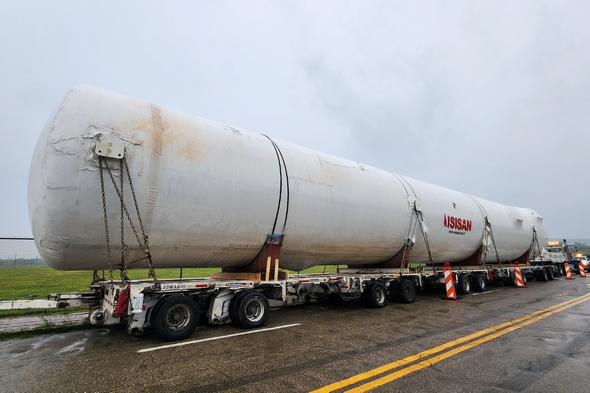 Giant 'Super Load' Tank Heads to Intel Plant in Licking County, Ohio