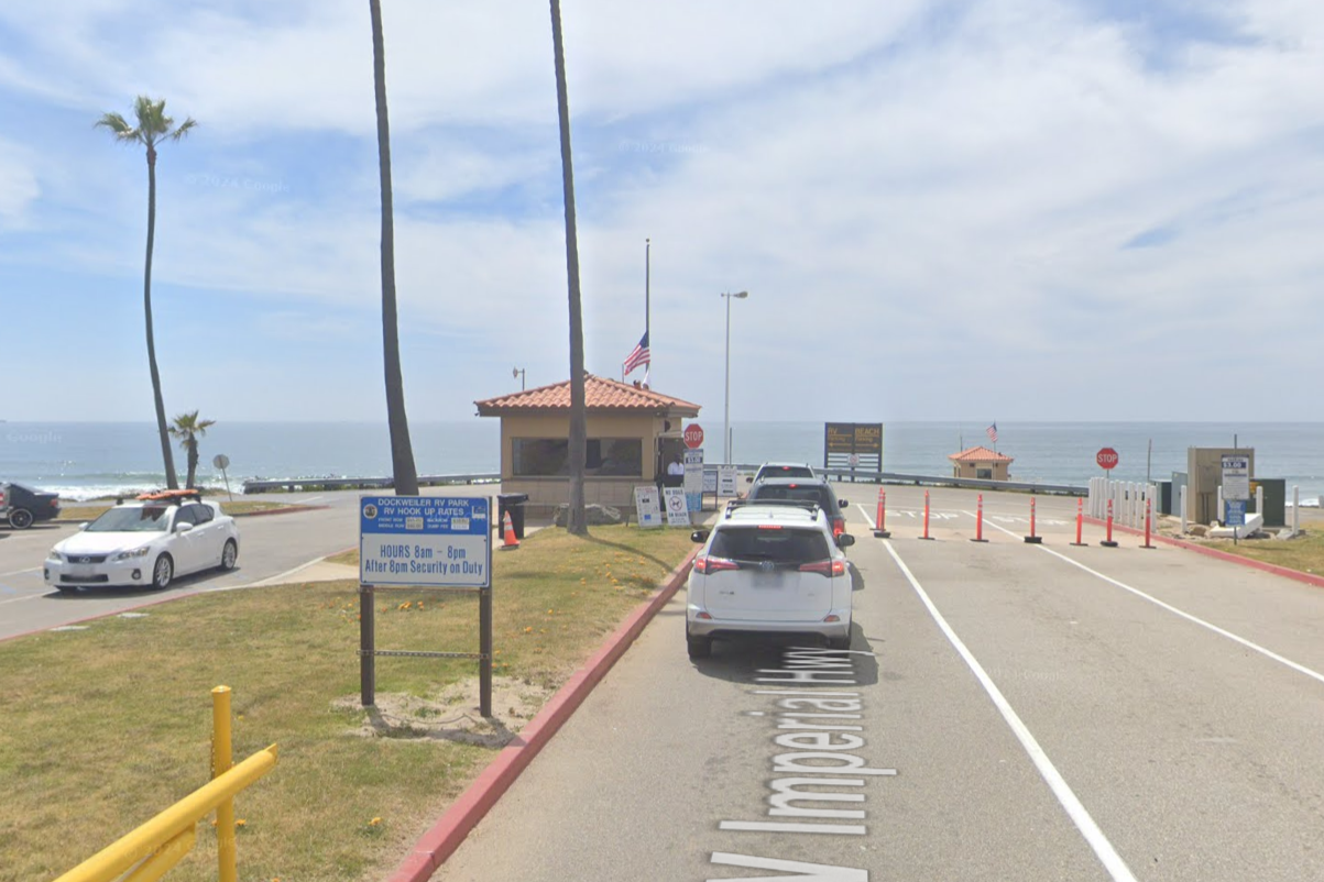 Homeless Encampments Cleared at Dockweiler State Beach in Playa del