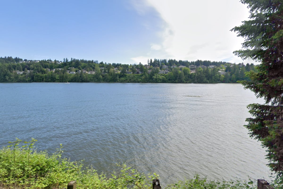 Lacamas Lake Health Advisory Reissued Due to High Toxins; Round Lake