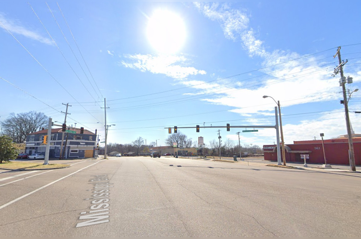 Memphis Police Officer and Civilian Dead, Another Officer Critically