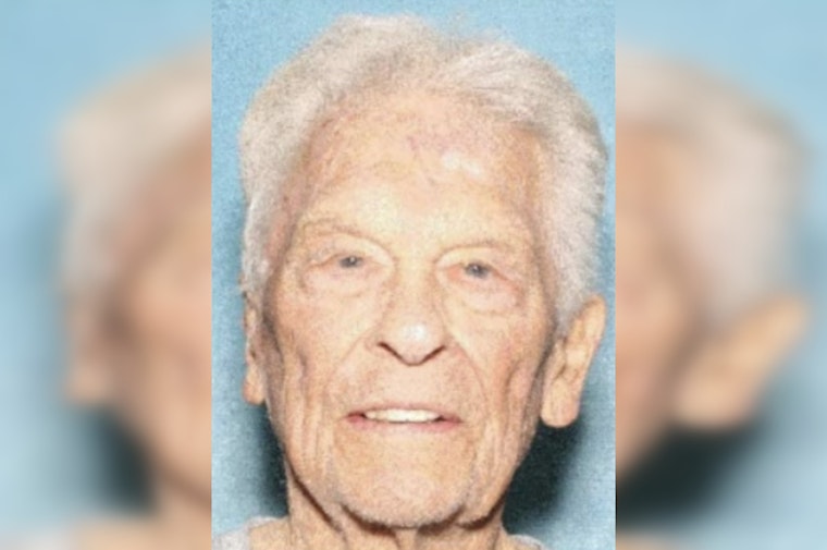 Mesa Police Issue Silver Alert for Missing 94-Year-Old Resident Elton