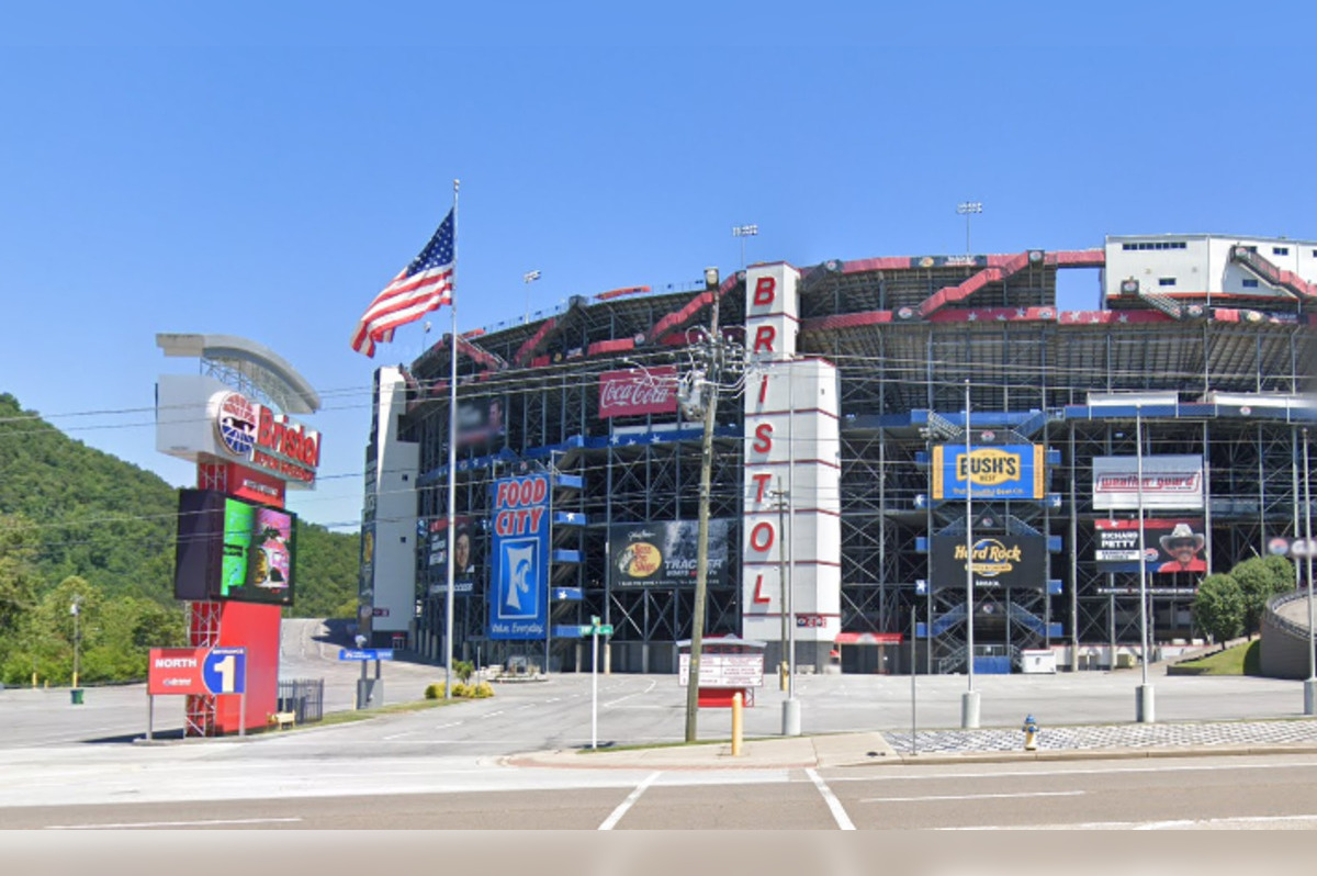 MLB Revs Up for Historic Game at Bristol Motor Speedway, Atlanta