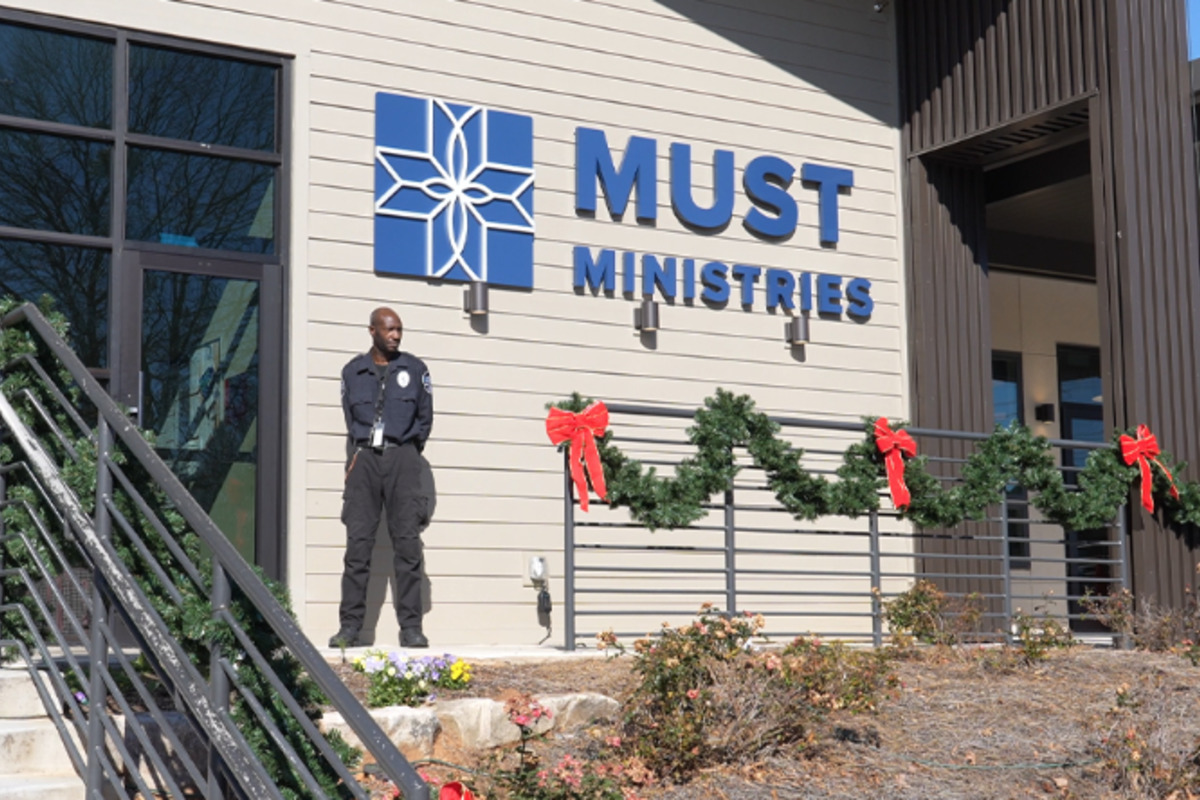MUST Ministries Partners with Cobb County to Open Cooling Center in