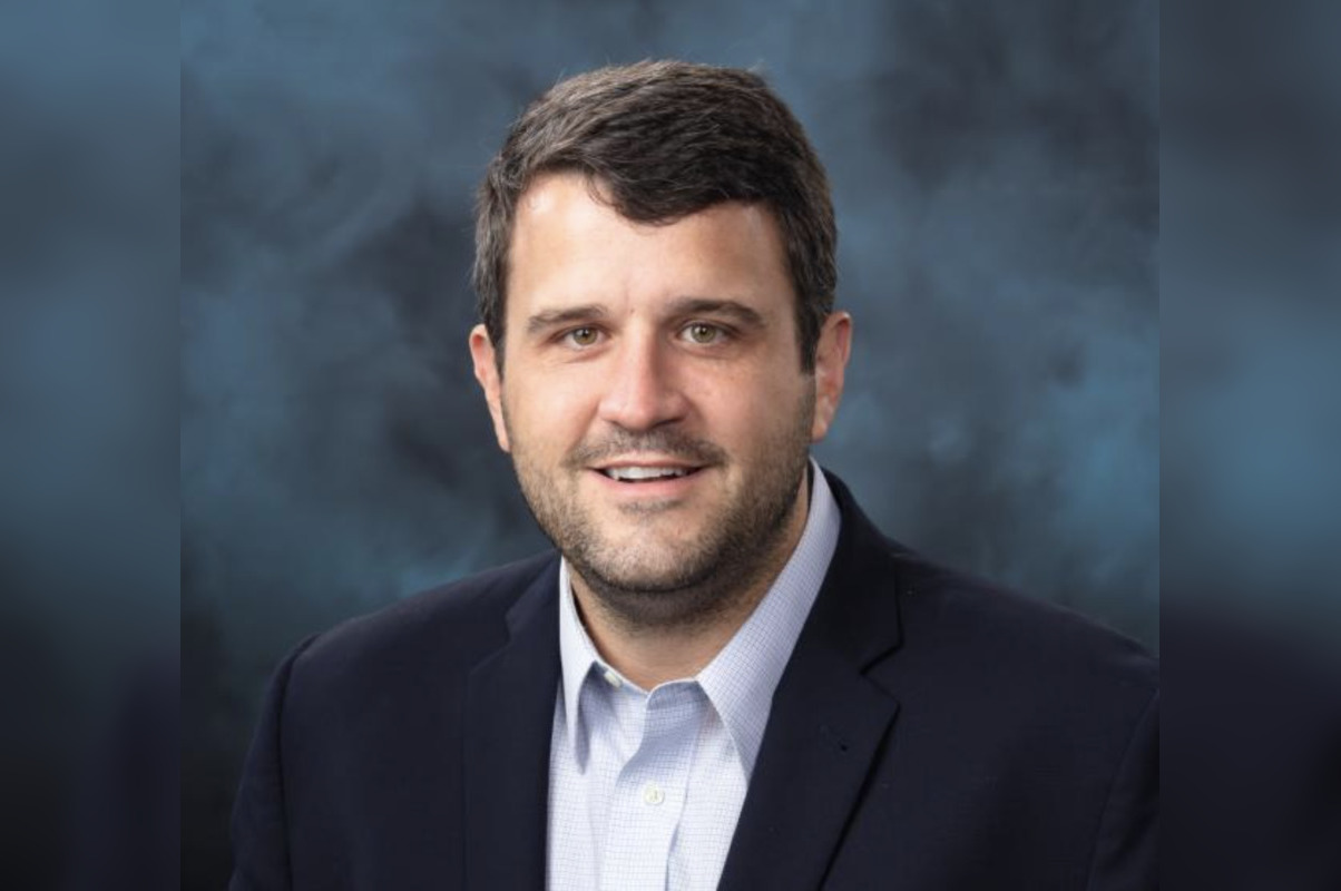 ORNL Chemist Benjamin Manard Honored with Lester W. Strock Award for