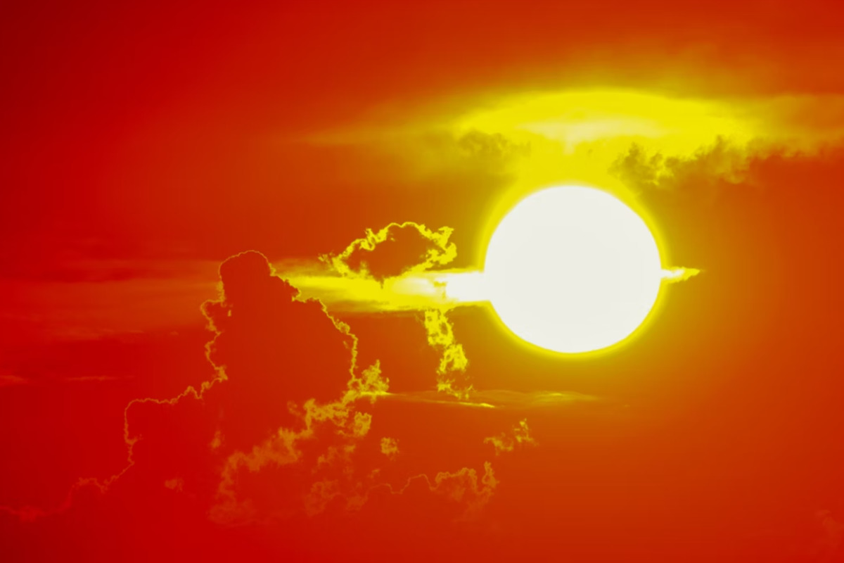 San Antonio Gripped by Searing Heat Wave as Temperatures Soar Above