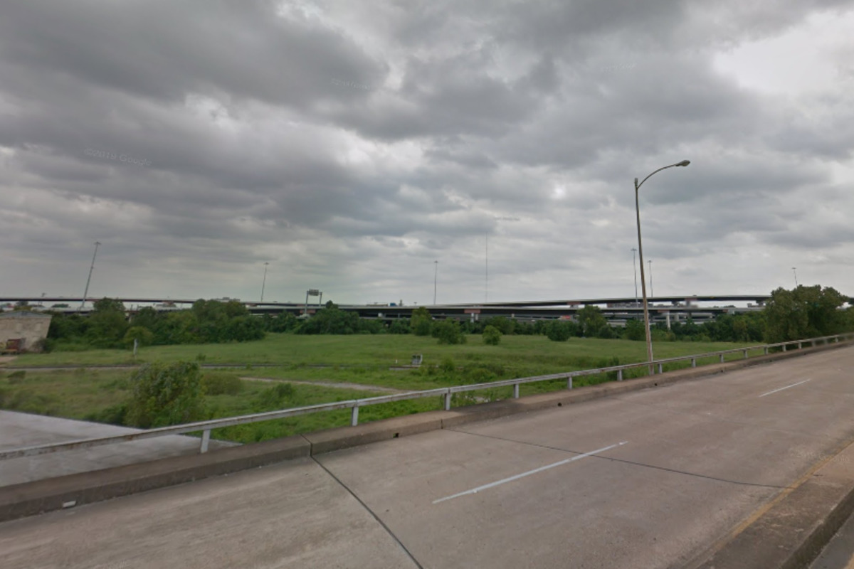 Houston on Alert: High Chance of Midweek Showers and Thunderstorms