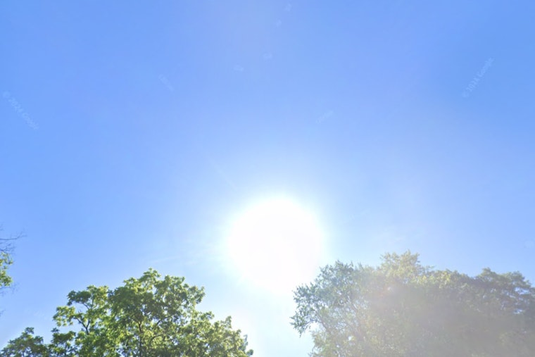 Indianapolis Enjoys Sunny Skies and Warm Temperatures as Fall