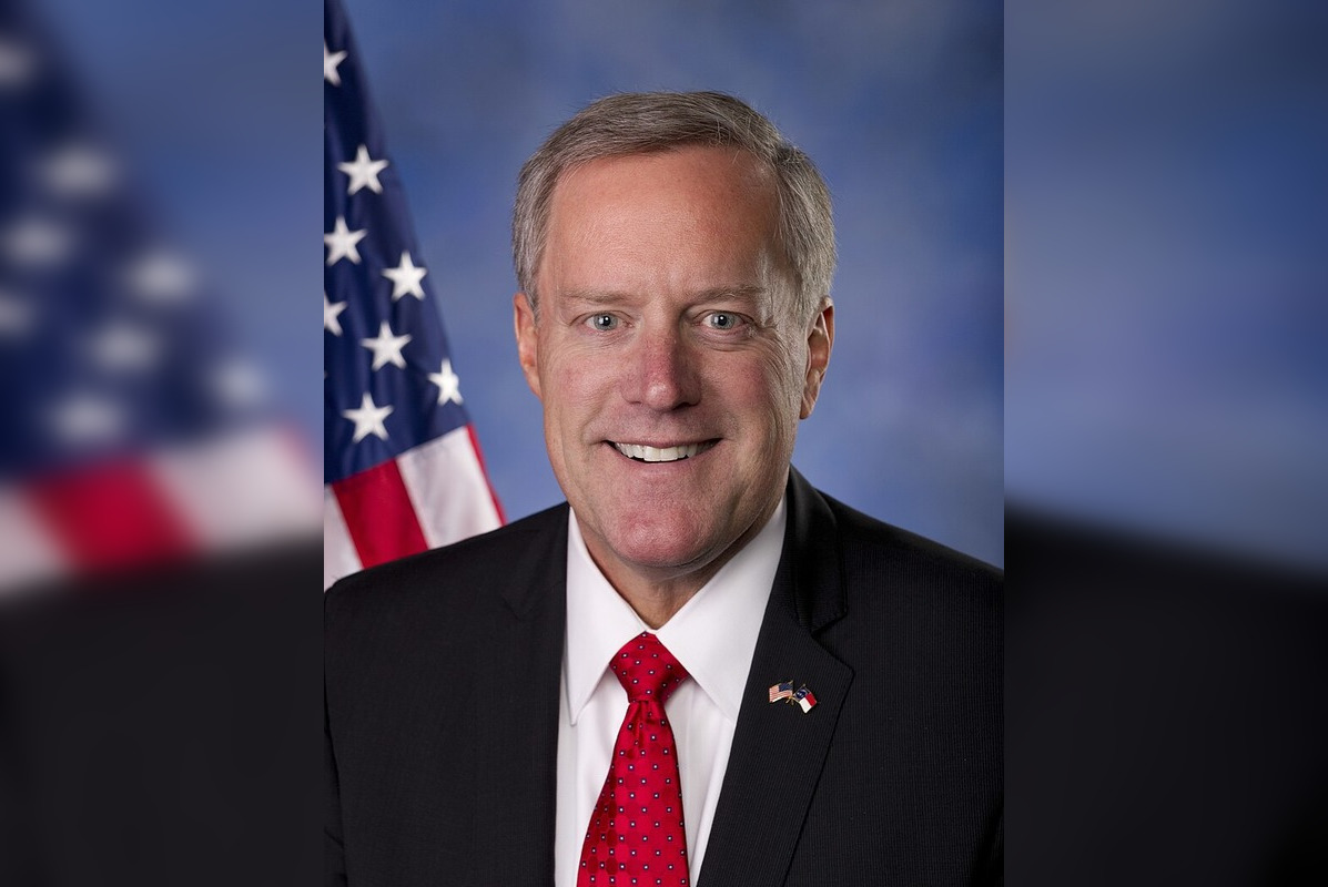 Mark Meadows Seeks Federal Court Shift in Arizona "Fake Electors" Case