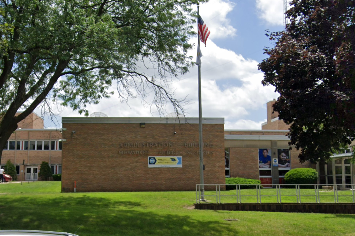 Milwaukee Public Schools to Consult Community on Future School