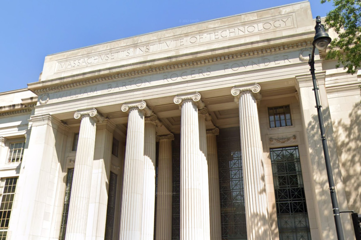 MIT Unveils Frictionless Flow as Ultracold Atoms Glide in Pioneering