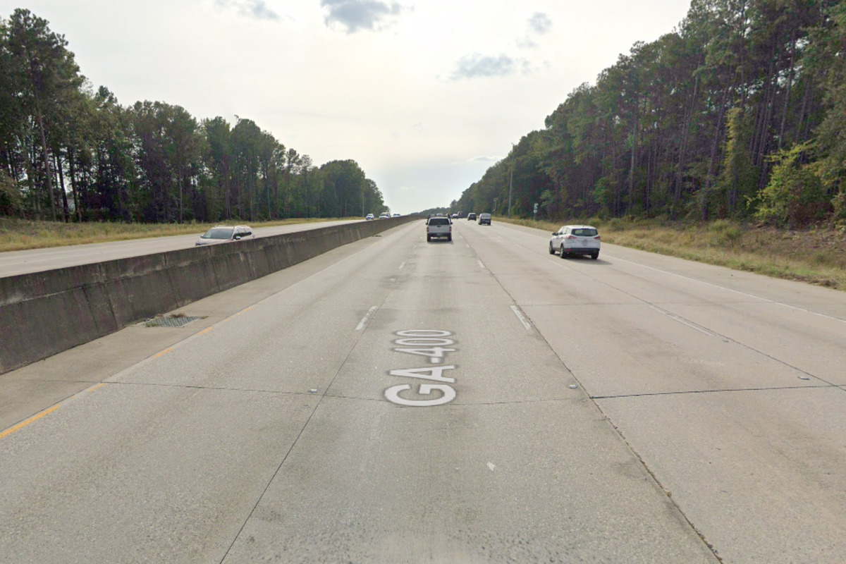 Multi-Vehicle Crash on GA Route 400 in Alpharetta Causes Lane Closures