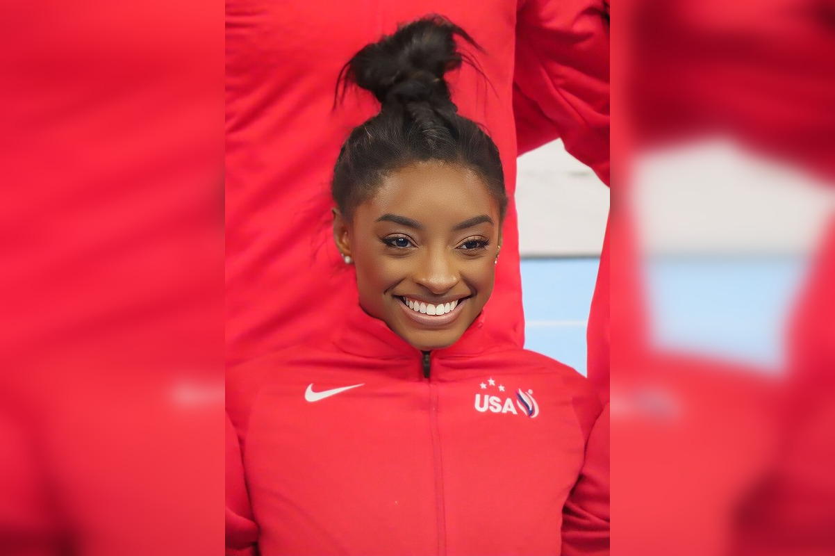Simone Biles to Open "A Taste of Gold" Restaurant at Houston's Bush