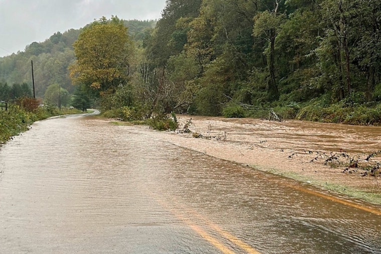Two North Carolina Deputies Perish in Floodwaters Amid Hurricane