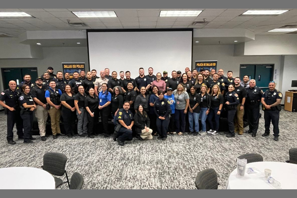 Unidos Program Celebrates Strengthened Community Ties, Texas Police