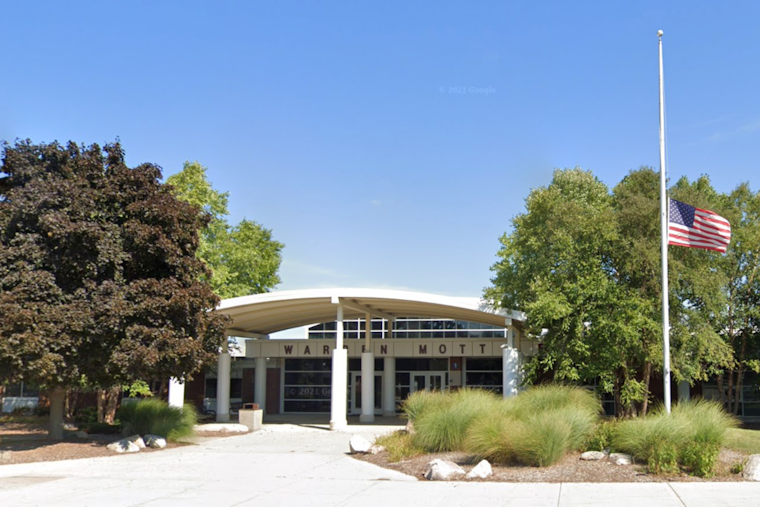 Warren Mott High School in Warren Closed to Address Student Stress