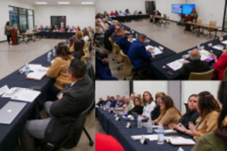 Arizona Election Officials Gather at Pinal VOTES Facility for