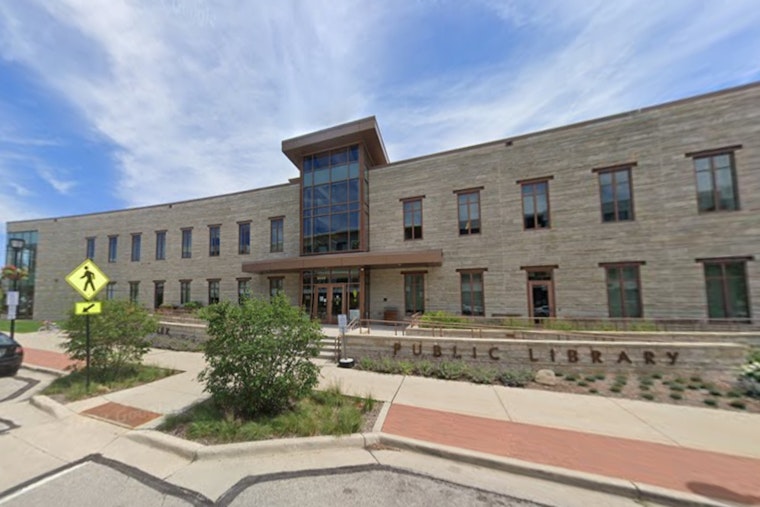 Boost Your Learning, Oak Creek Public Library Hosts Textbook