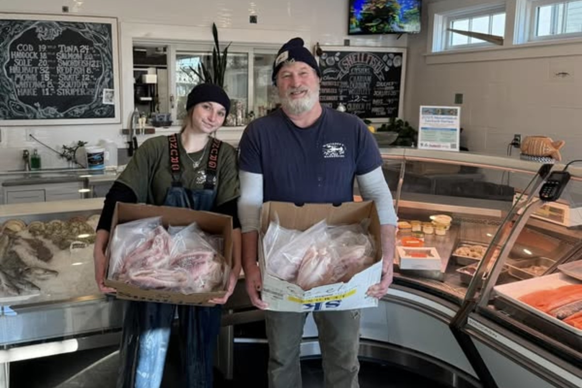 Damien's Food Pantry and Mullaney's Seafood Partner to Distribute