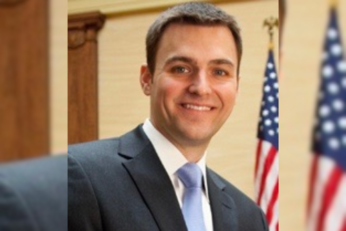 Dan Rayfield Sworn in as Oregon's 18th Attorney General in Portland