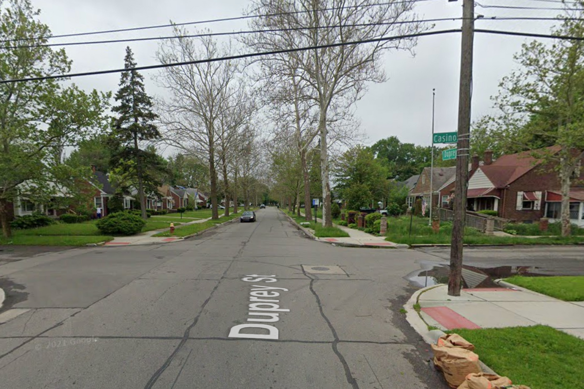 Detroit Police Officer Dragged by Vehicle During Traffic Stop, Suspect