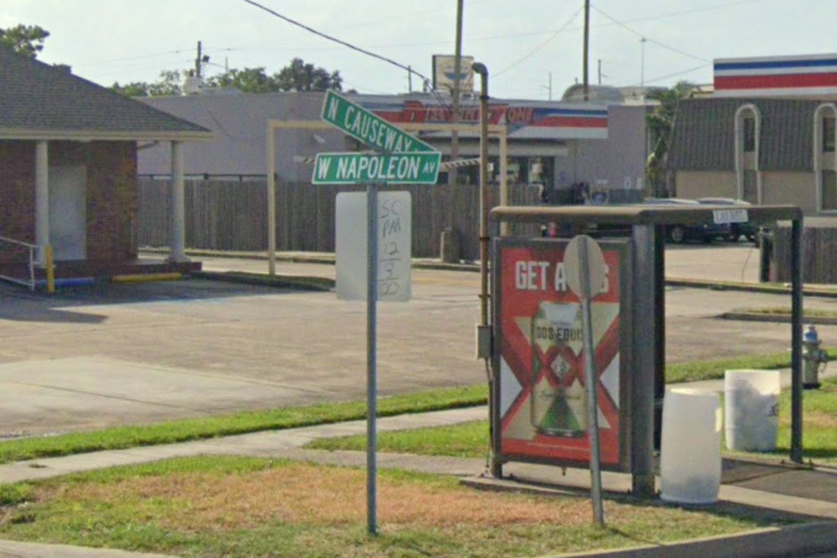 Jefferson Parish Sheriff's Office K-9 Dies During SWAT Operation in