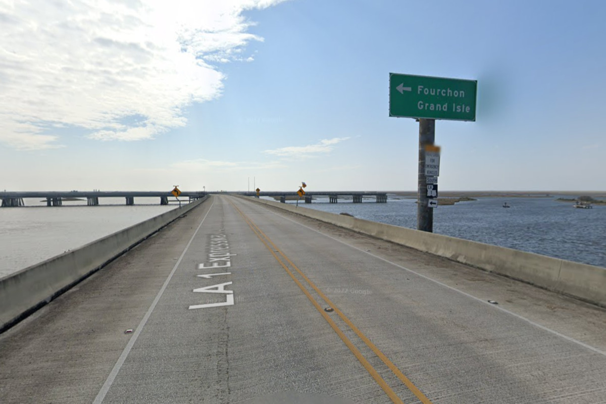 LA 1 Leeville Bridge Partially Reopened amid Winter Weather Advisory