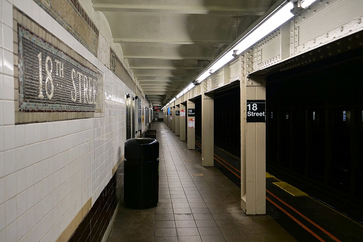 Man Critically Injured After Being Pushed Onto Subway Tracks in