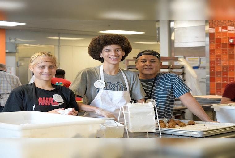 Minneapolis' "Step Up" Internship Program Invites Local Youth to