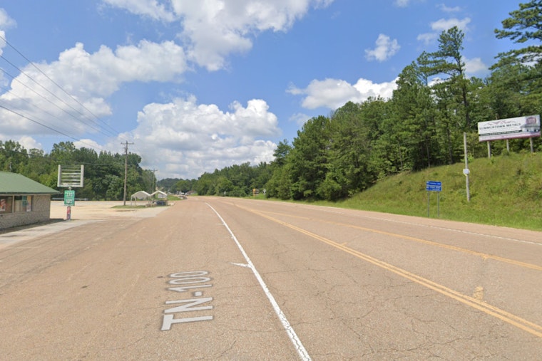 Nashville Community Mourns as 78-Year-Old Man Dies in Single-Vehicle