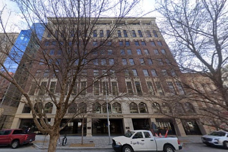 Oklahoma City Residents Seek Outdoor Alternatives as Indoor