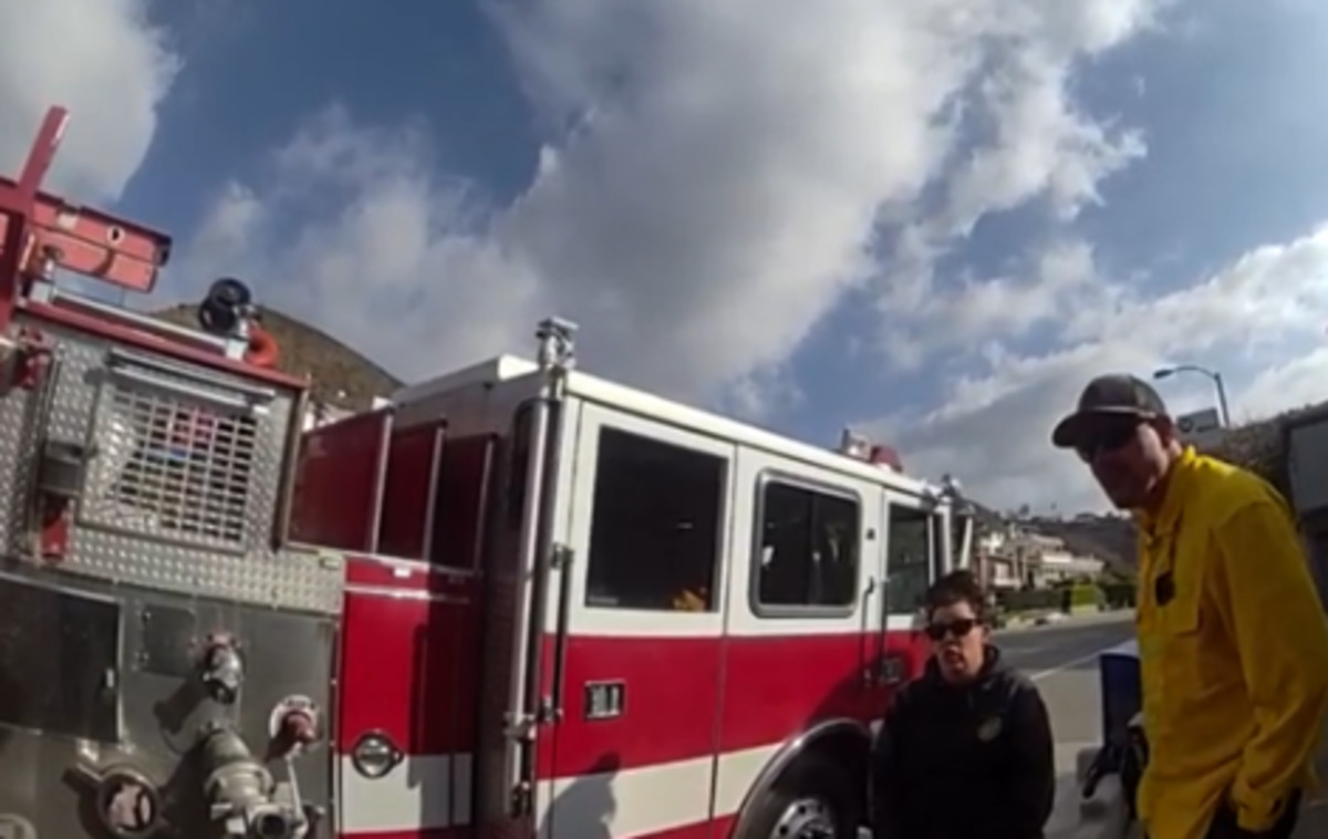 Oregon Couple Charged With Impersonating Firefighters Near