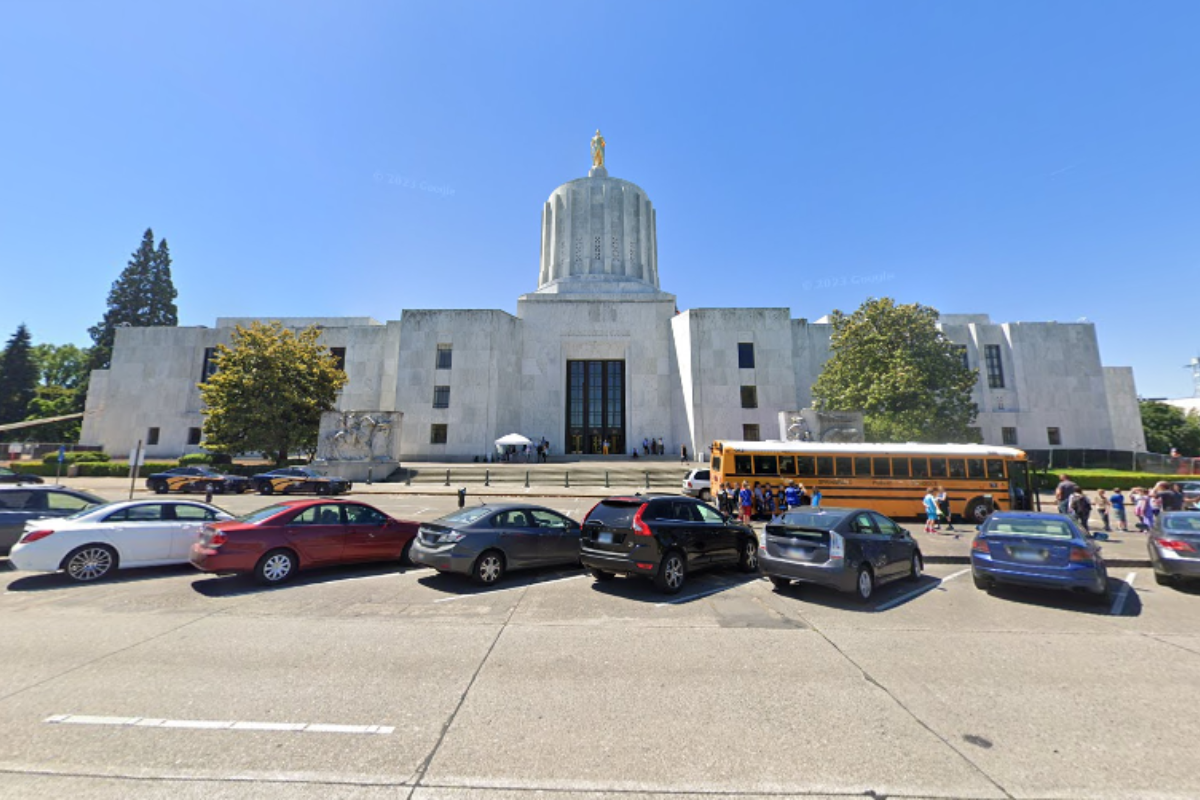 Oregon Regulators Reach $17 Million Settlement with Edward Jones over